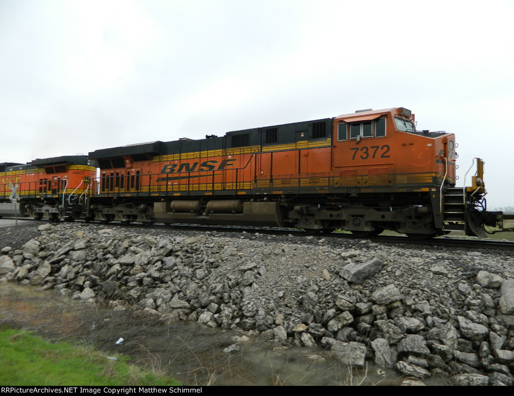 BNSF 7372